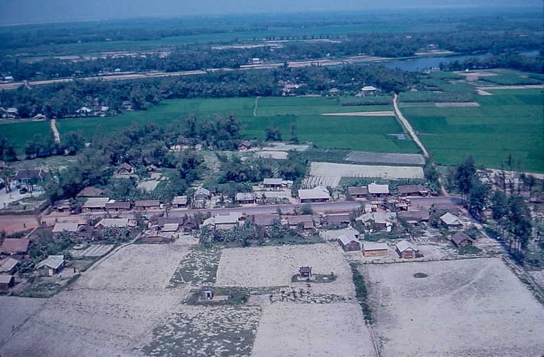 011 | 101st Airborne Division Vietnam Photo's